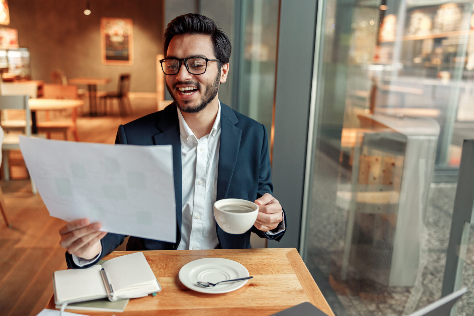 Os benefícios de se tomar café no trabalho - Blog Cafezale | Seu ...